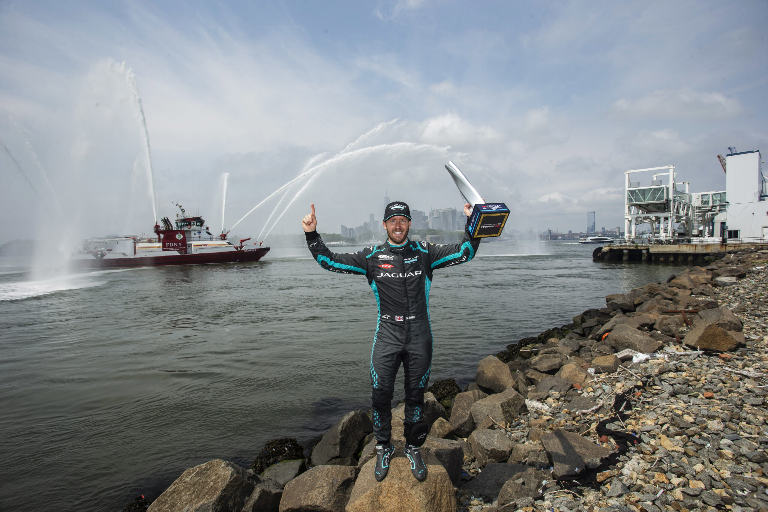 Brillante victoria de Sam Bird y Jaguar en el ePrix de Nueva York ...